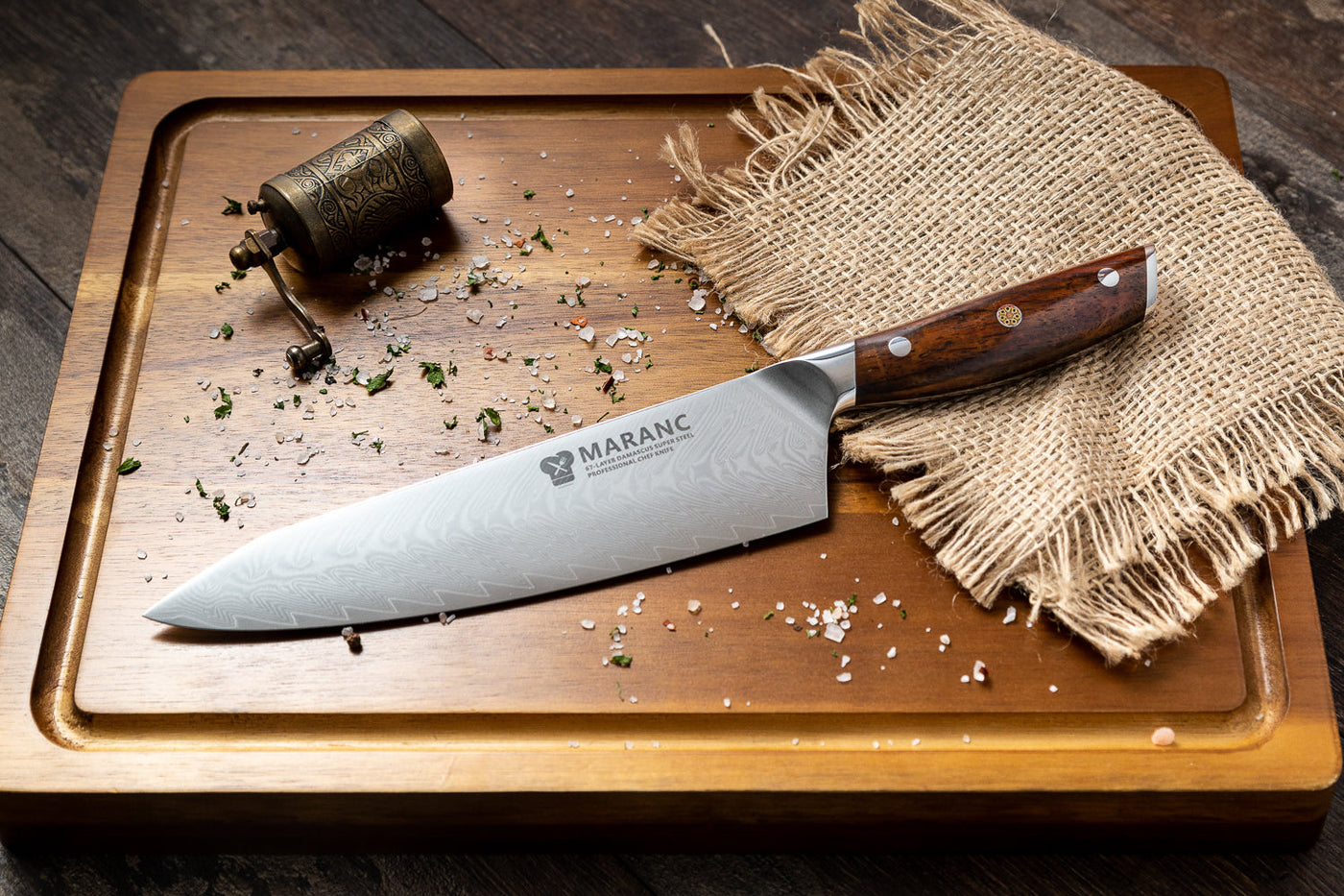 Cutitul bucatarului profesional Maranc, otel de damasc, 21 cm, M11